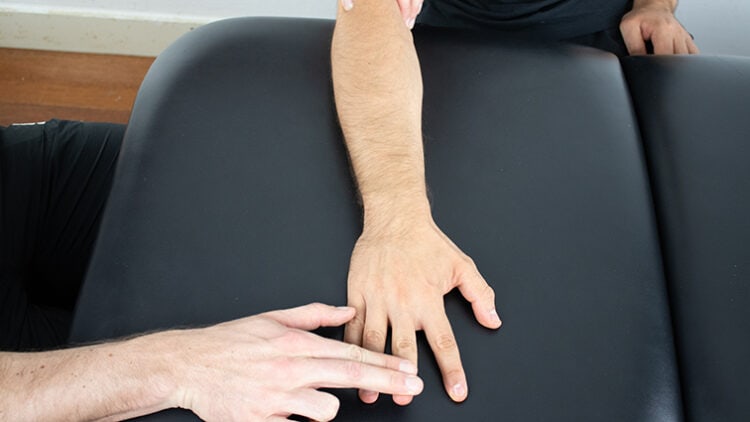 Maudsley's Test | Tennis Elbow Assessment | Lateral Epicondylalgia