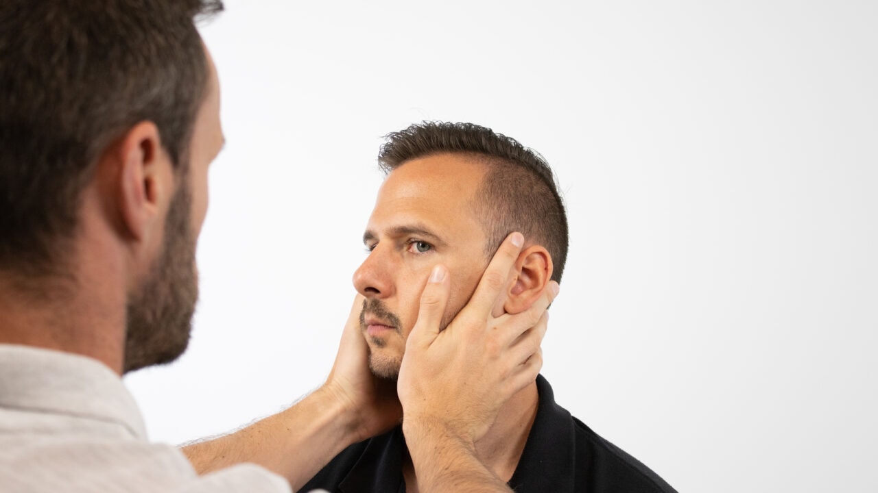 Prueba de impulso cefálico | Evaluación de la disfunción vestibular ...