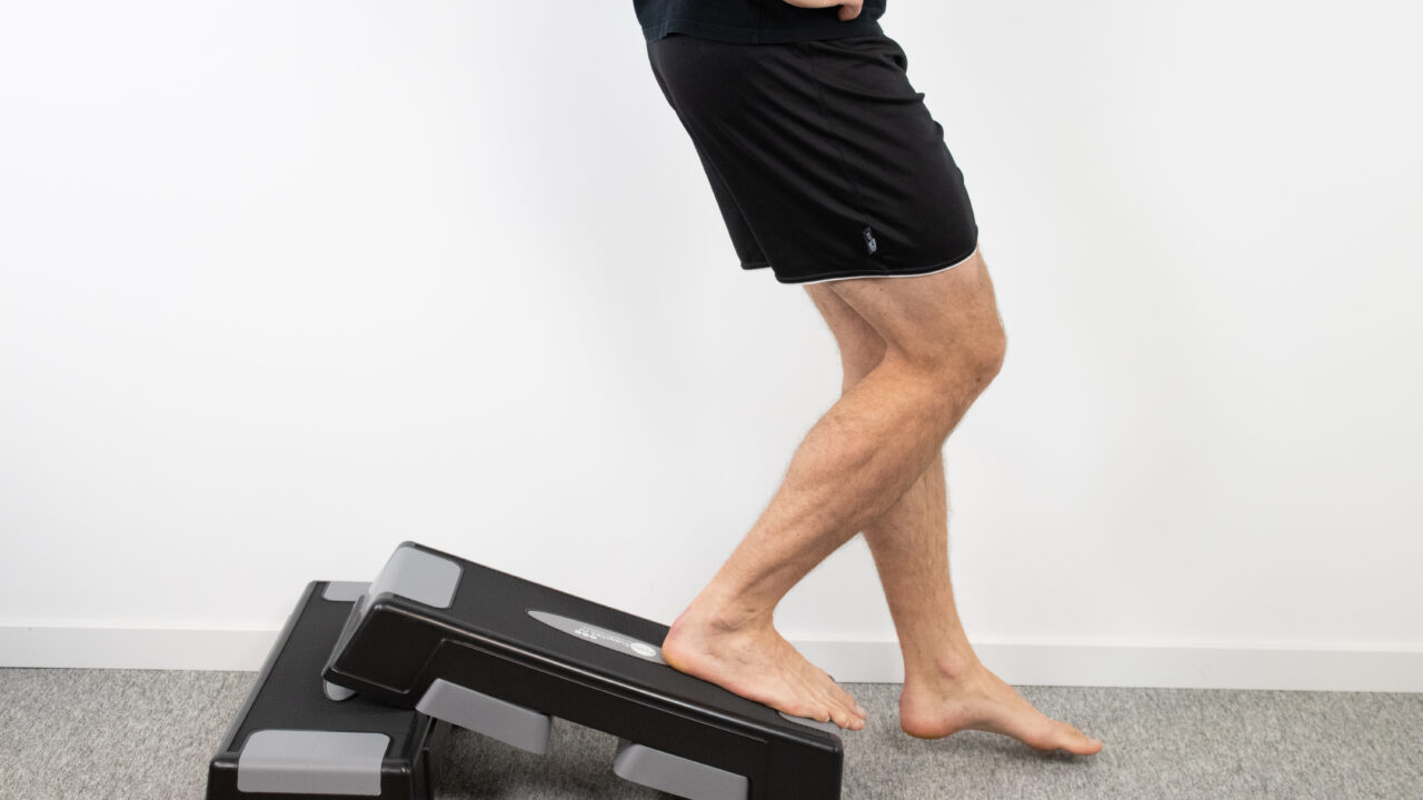 Decline Step Down Test | Patellofemoral Pain Assessment