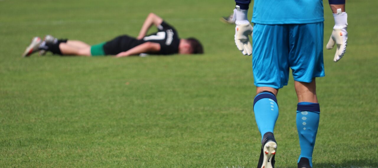 Sprinting mechanics and hamstring strain - Physiotutors