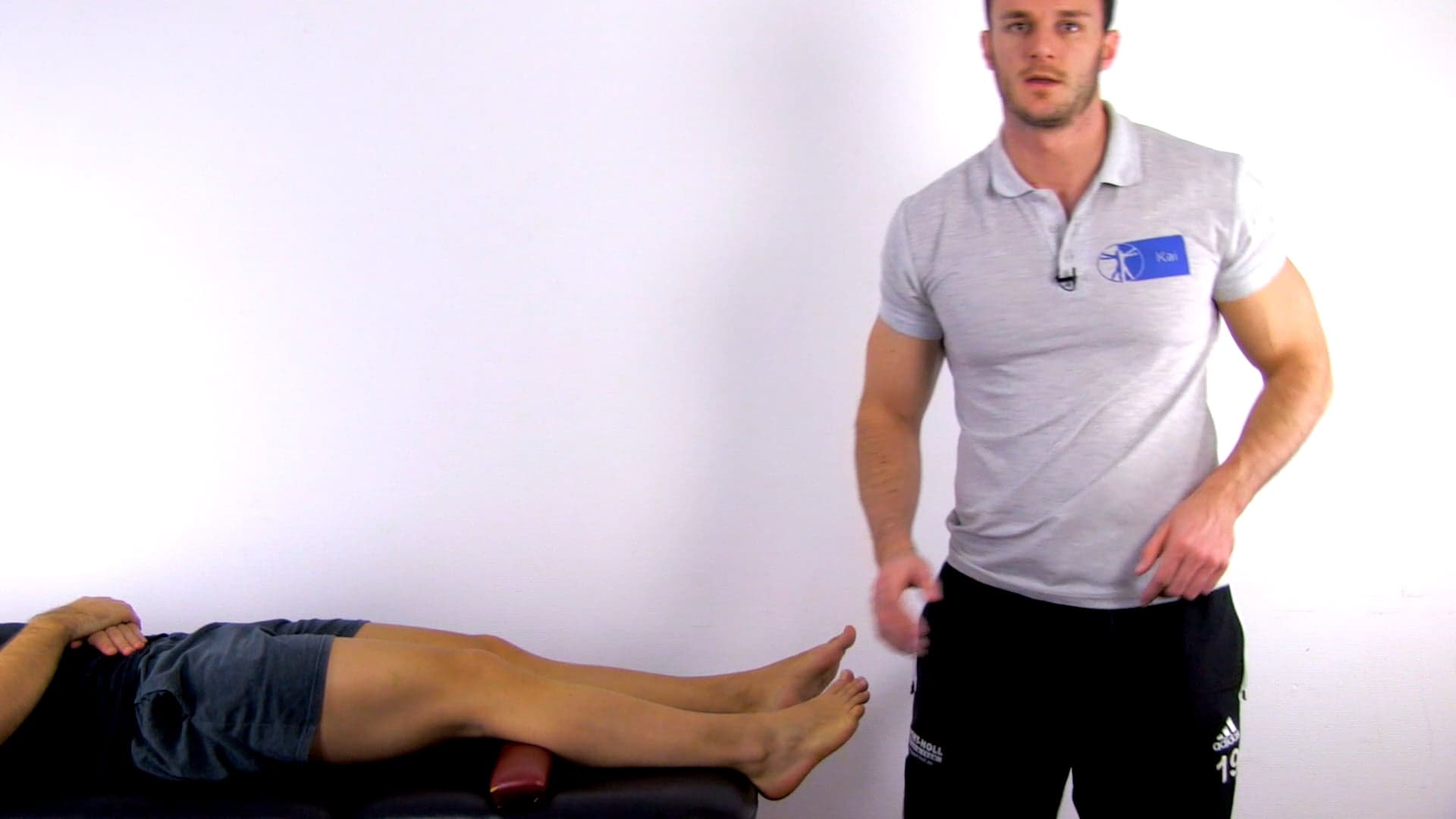 Fibula Dorsal Manipulation with Sandbag - Physiotutors